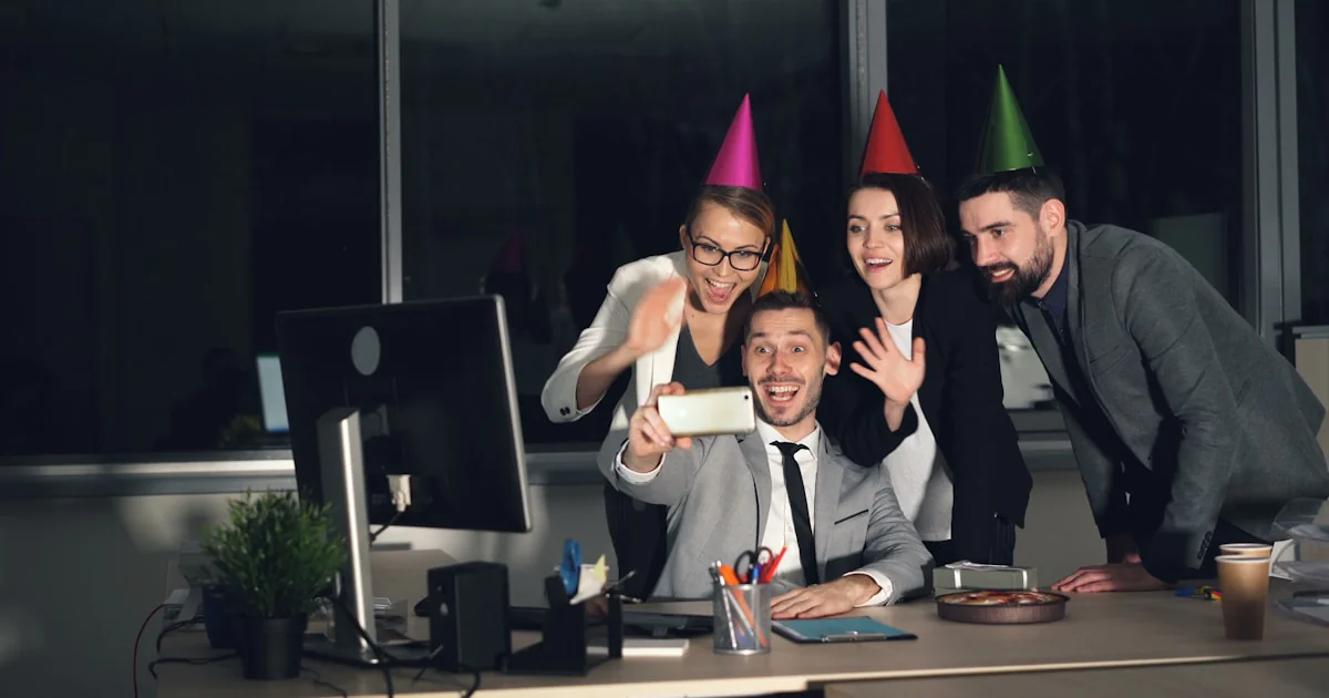 Ultimate Virtual Office Party Checklist: 21 Must-Have Tips for 2025 🎉 ...